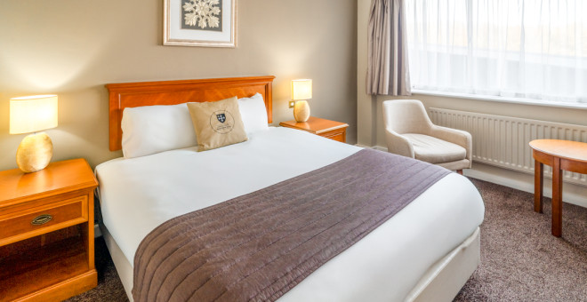 Newcastle Accommodation | Grand Hotel Gosforth Park Newcastle